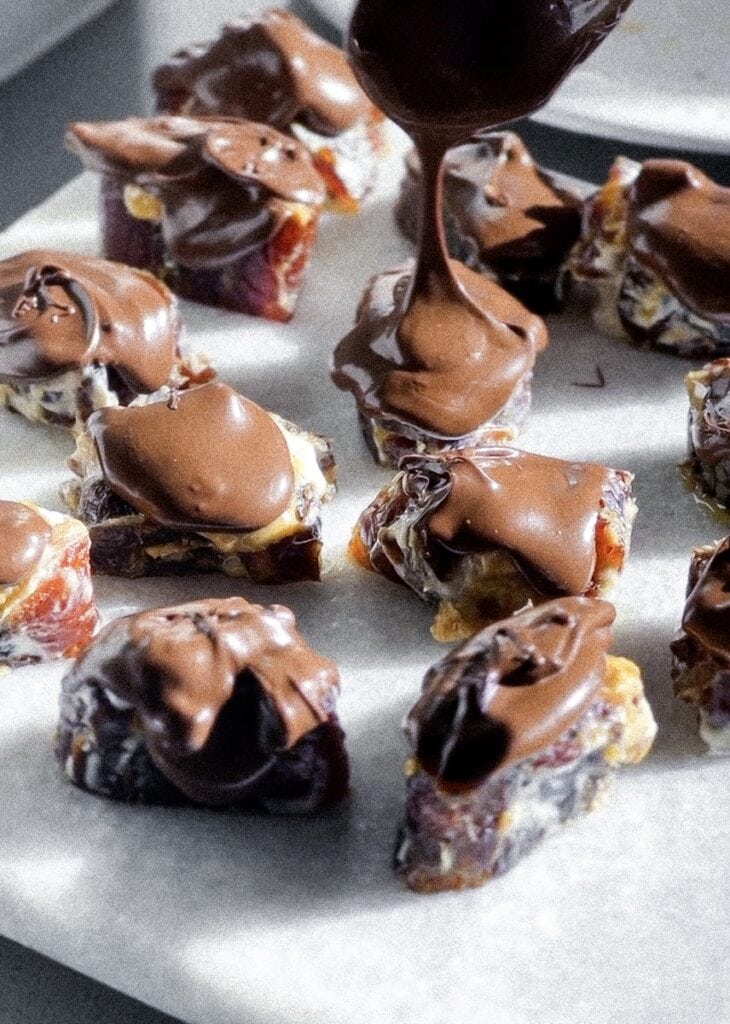 Date Snickers Bars - Entirely Emmy