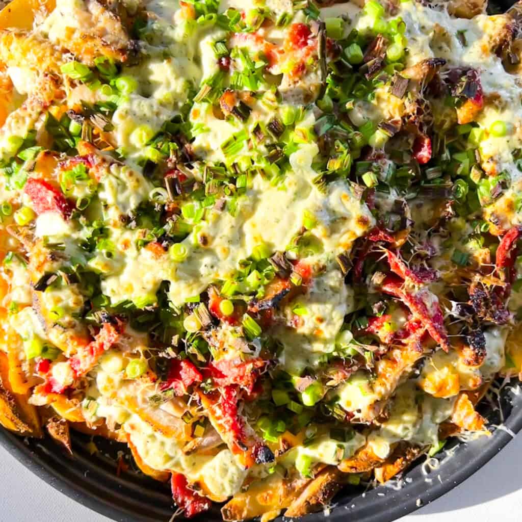 Easy Loaded French Fries - Entirely Emmy