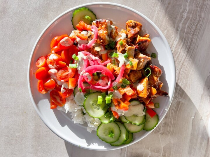Healthy Buffalo Chicken Bowls - Entirely Emmy
