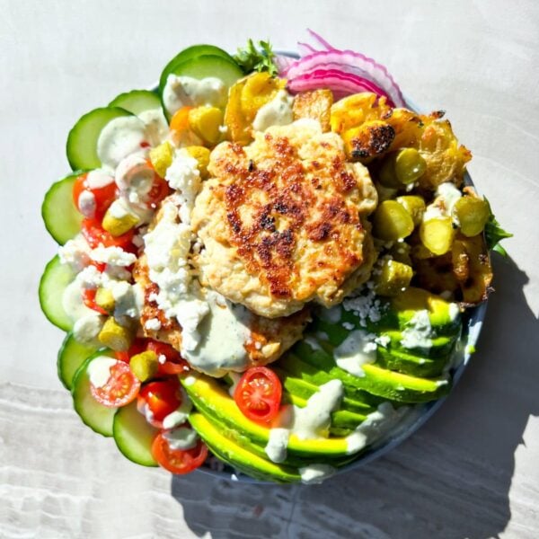 Greek Quinoa Salad with Lemon Dressing - Entirely Emmy